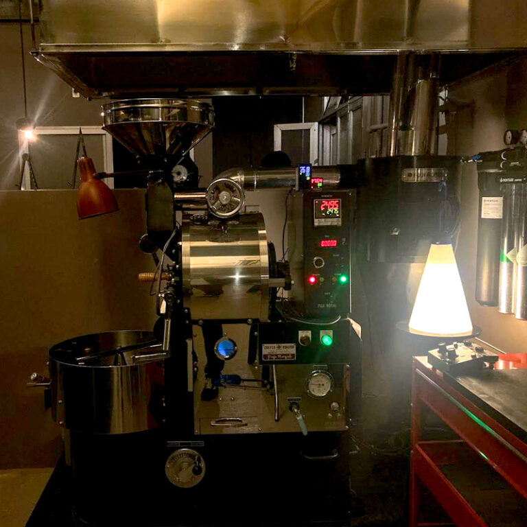 【田川】苦みとコクの中に楽しさが。音楽家でもある店主が追求するtas coffeeのポストクラシカルコーヒー - 筑豊情報マガジンWING